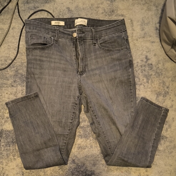 Universal Thread | Jeans | Universal Thread Charcoal Skinny Jeans ...